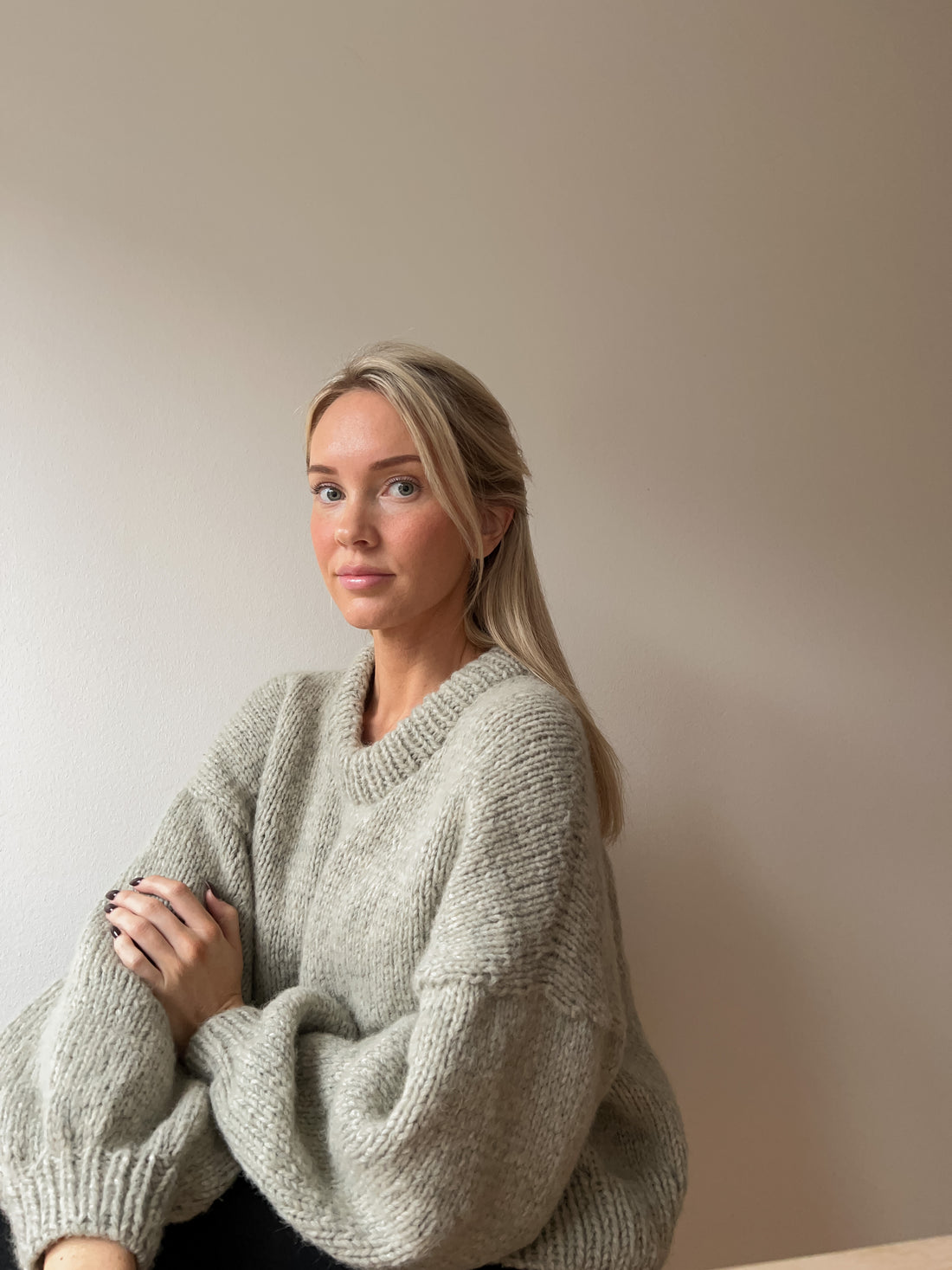 Hug Me Sweater – JordClothing